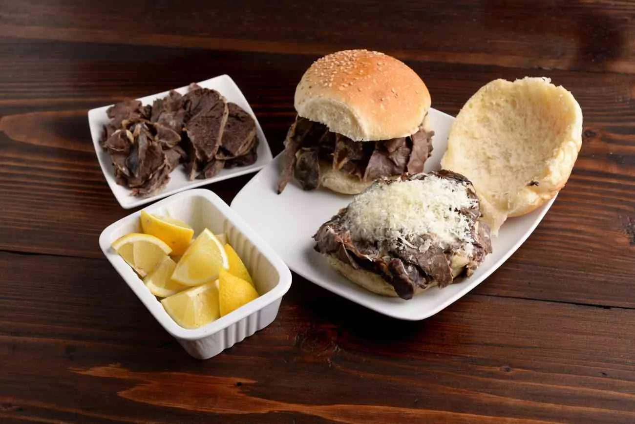 Vastedda - Pane ca' meusa - Sicilian Food Culture