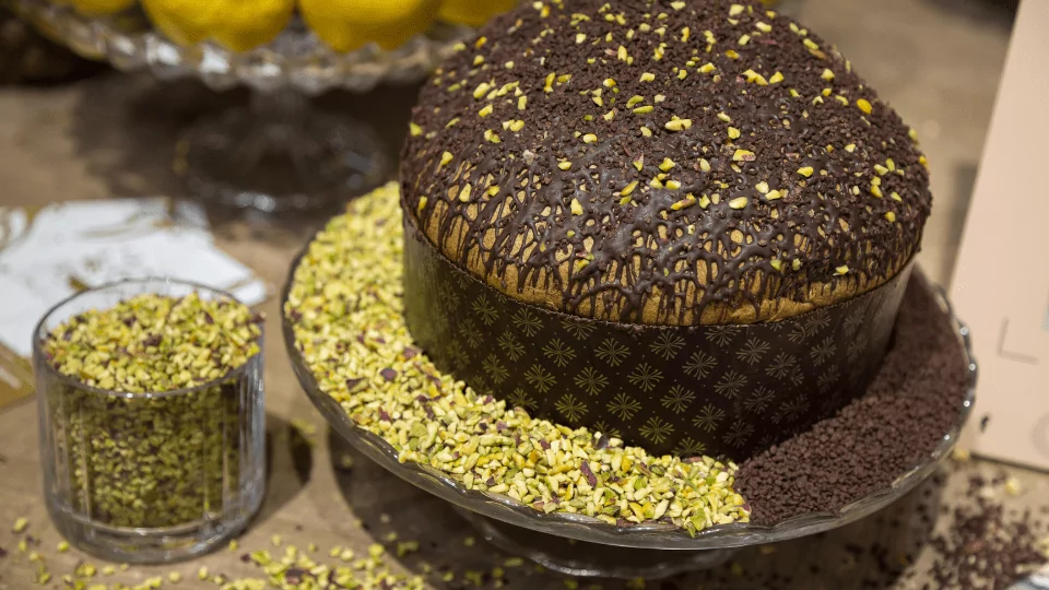 Sicilian Pistachio Panettone - Sicilian Food Culture
